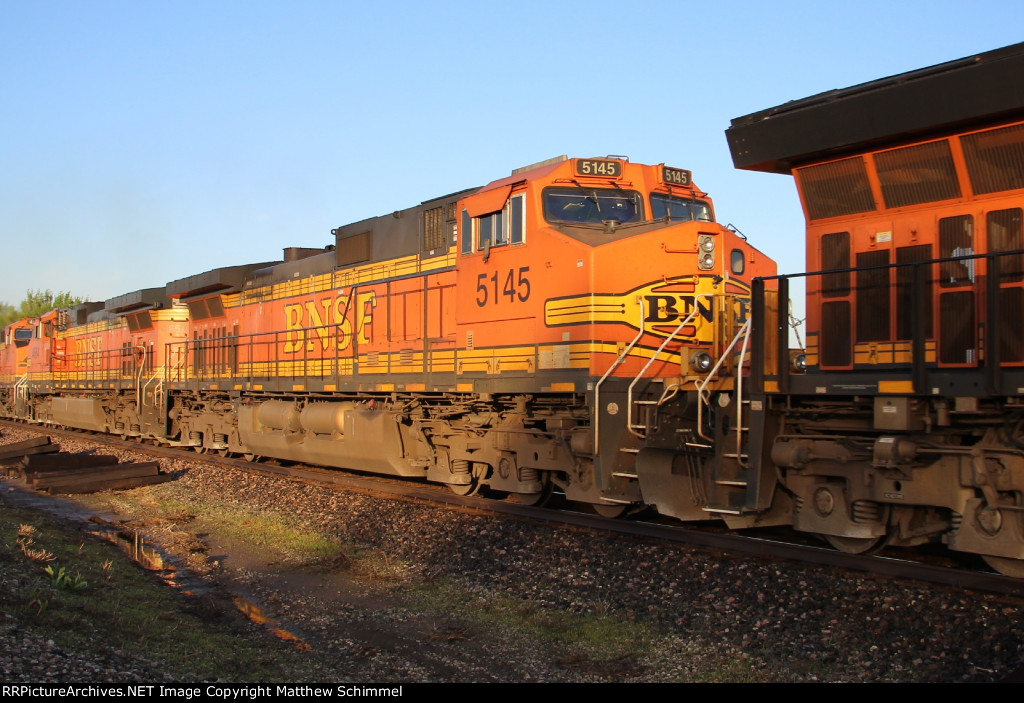 BNSF 5145